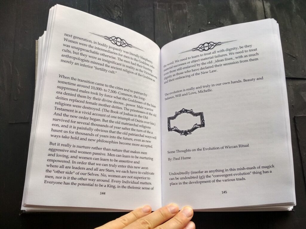 Practical magic book of shadows Hekate - BeeHappyJournal -CraftPhotoHoliday
